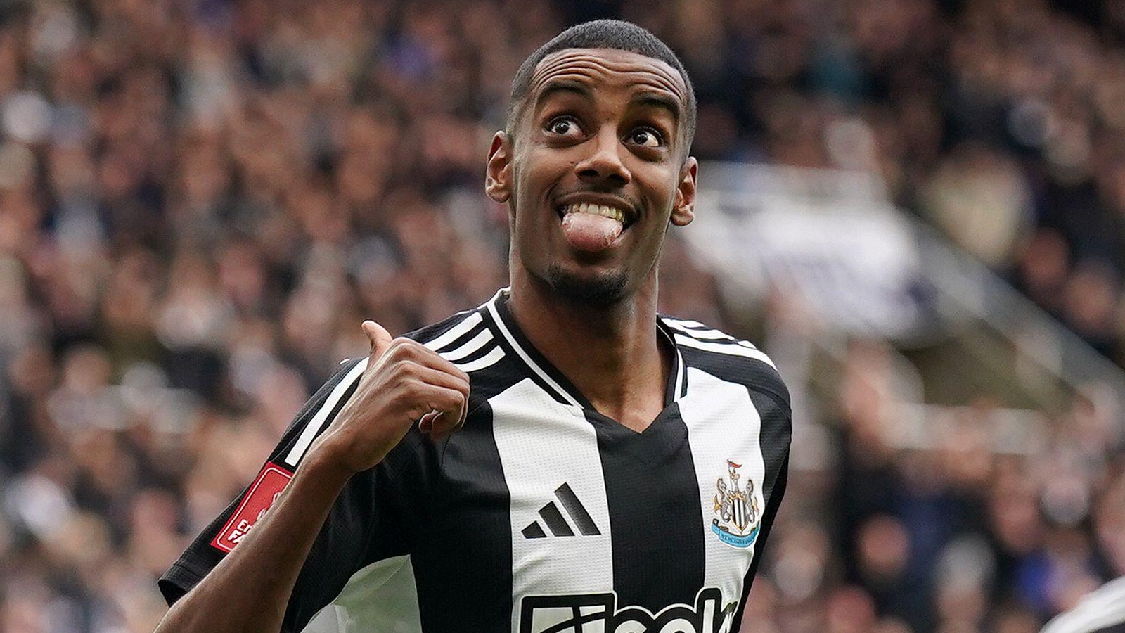 Transfer: Arsenal take decision on signing Isak after Gyokeres deal ...